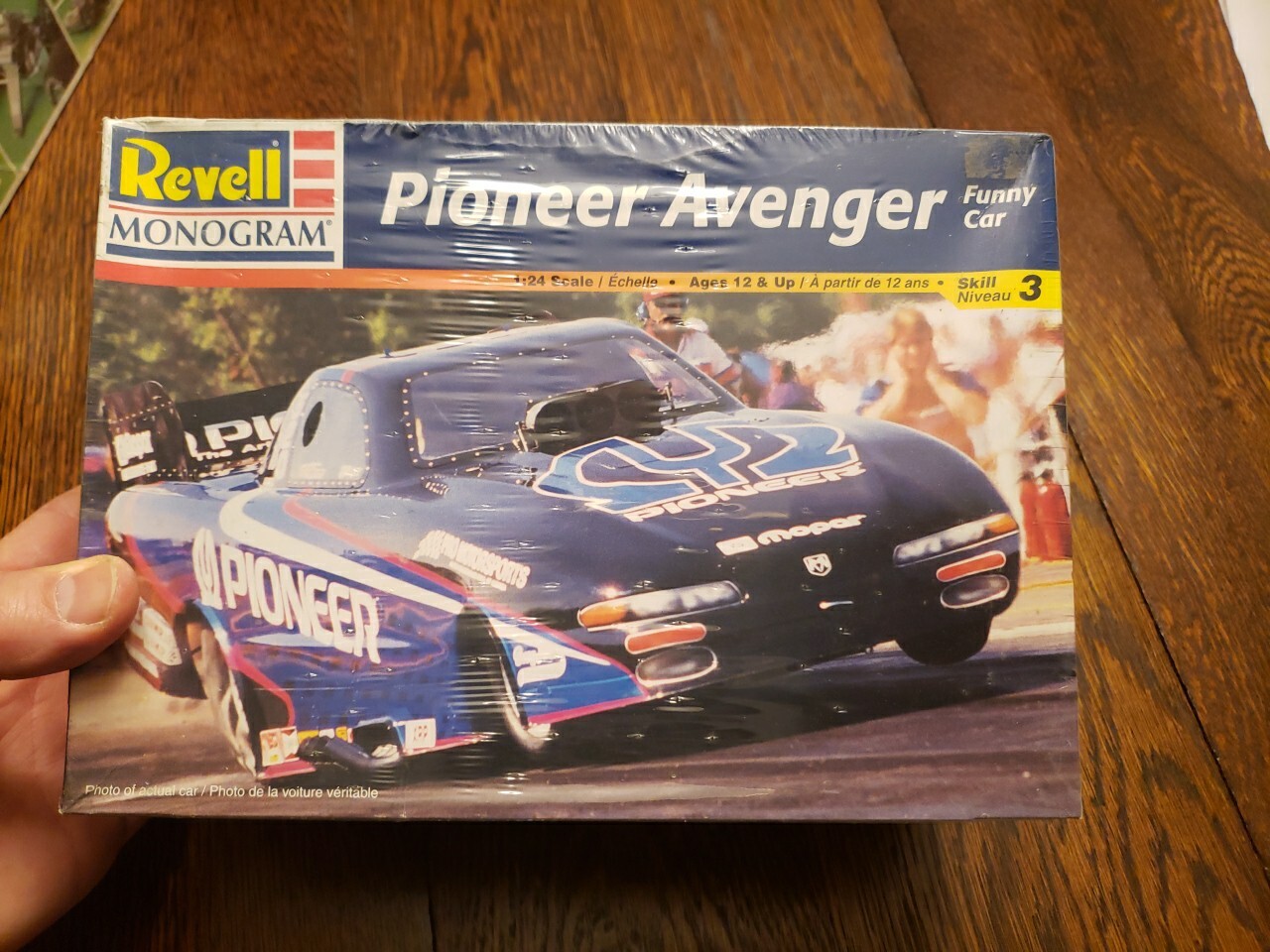 Revell Monogram Pioneer Avenger Funny Car 1:24 Plastic Model Kit 85 ...