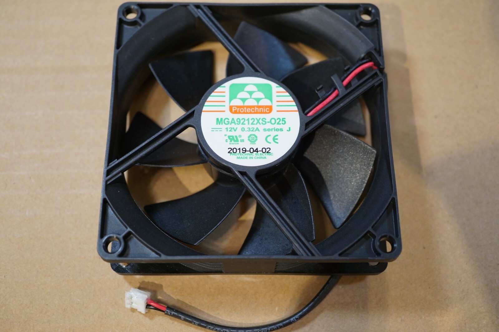 Protechnic DC 12V FAN 92mm x 92 mm low noise case chassis cooling ...
