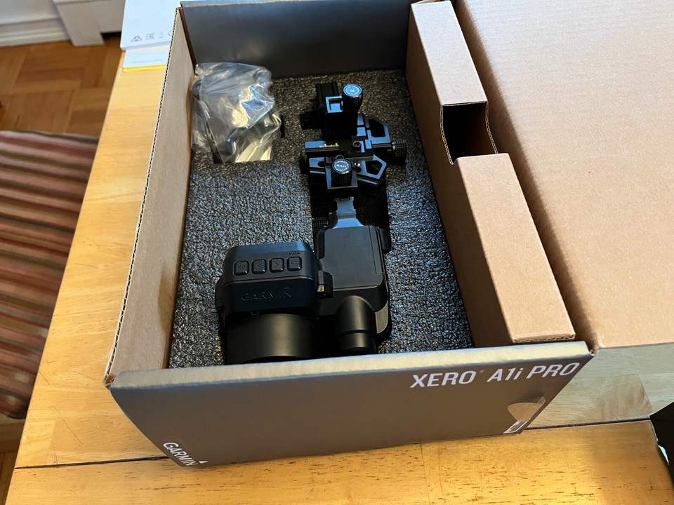 Garmin Xero A1i PRO LH Bow site w/Picatinny Adapter + riser mount, Hoyt ...