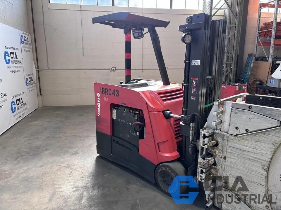 2018 - 5,000 LB. RAYMOND MODEL 425-C50TT STAND-UP ELECTRIC FORKLIFT | eBay