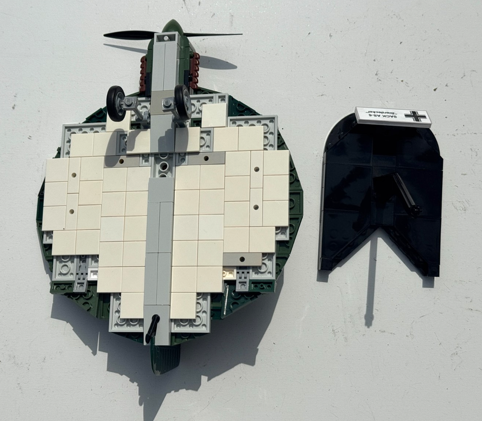 Cobi MOC As-6 (1:32 scale) "Bierdeckel" WW2 Flying Saucer that actually ...