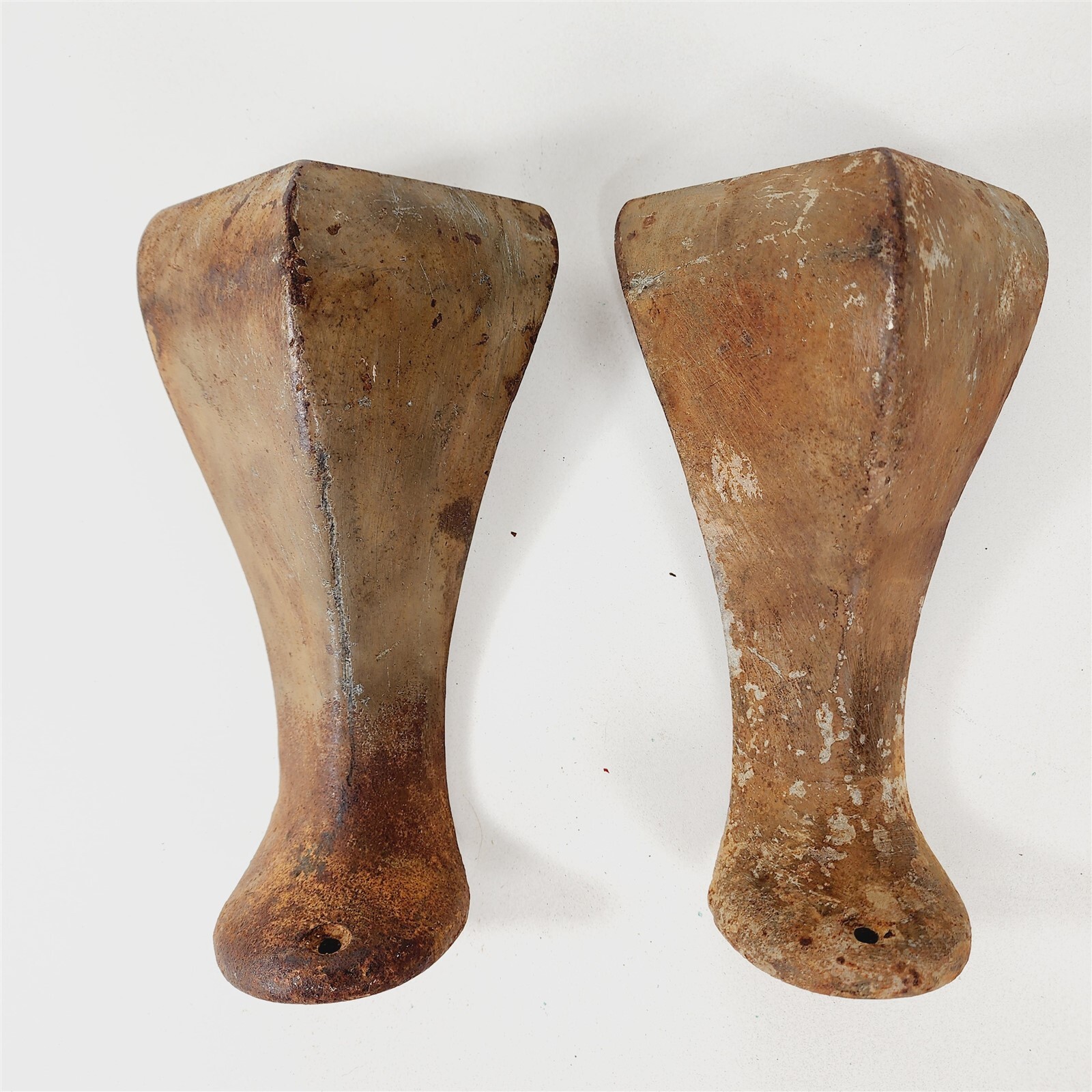 2 Vintage Cast Iron Legs Feet KIS Rusty Restoration Project - 9 3/4 ...