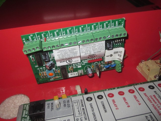 Radionics Digital Alarm Communicator Transmitter D7412 Module system ...