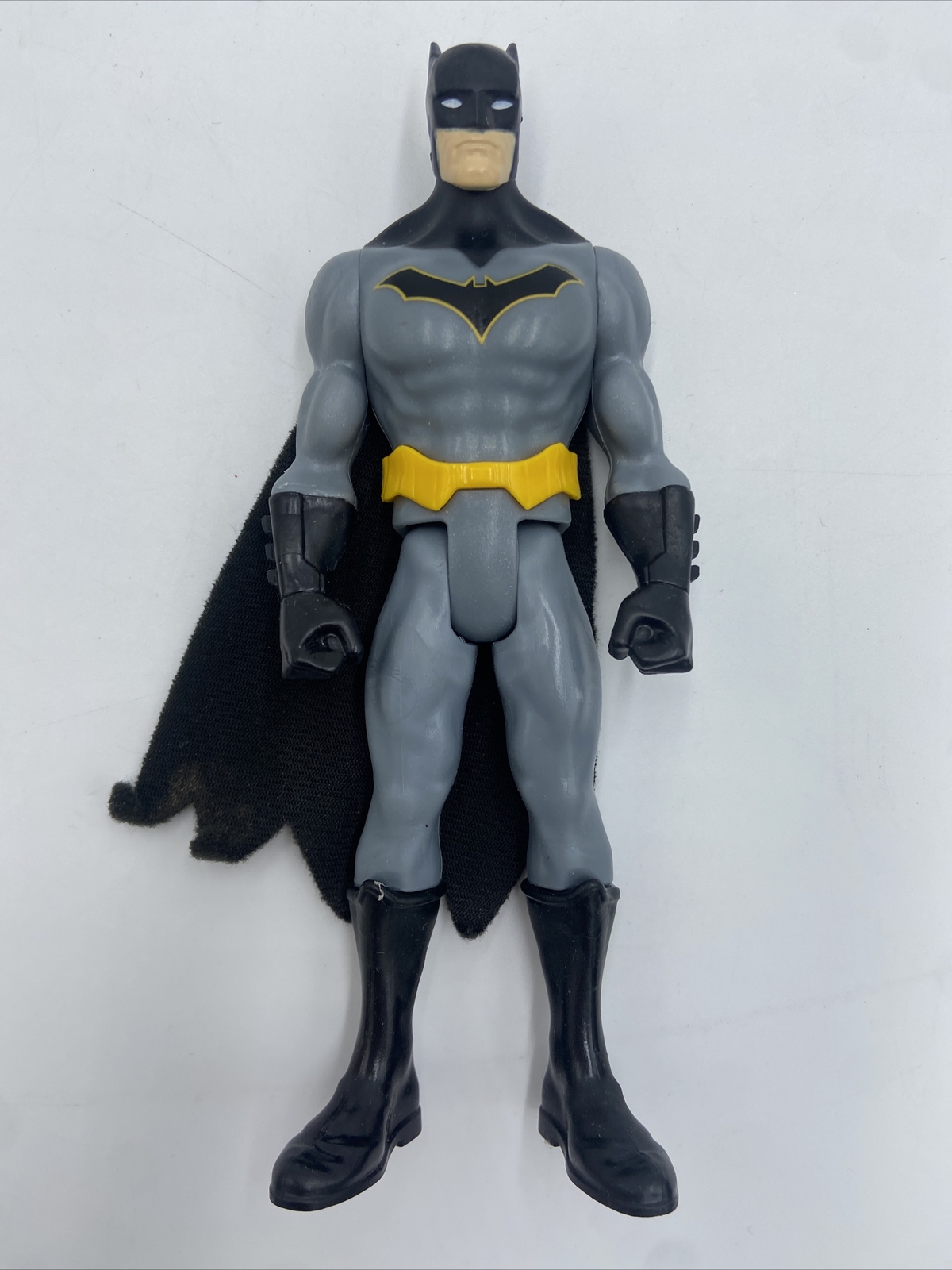 Mattel DC Comics BATMAN GRAY SUIT 6” Action Figure Batman Missions ...