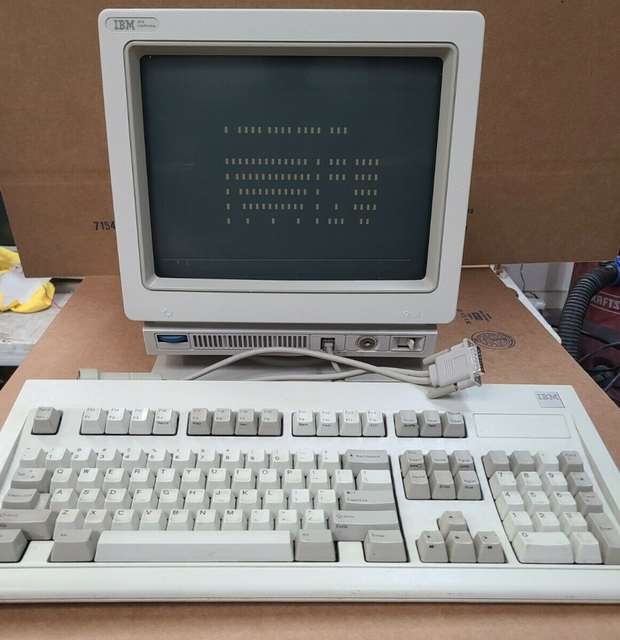 IBM 3476 Green Screen Dumb Terminal Workstation Monitor 38f7302 for ...