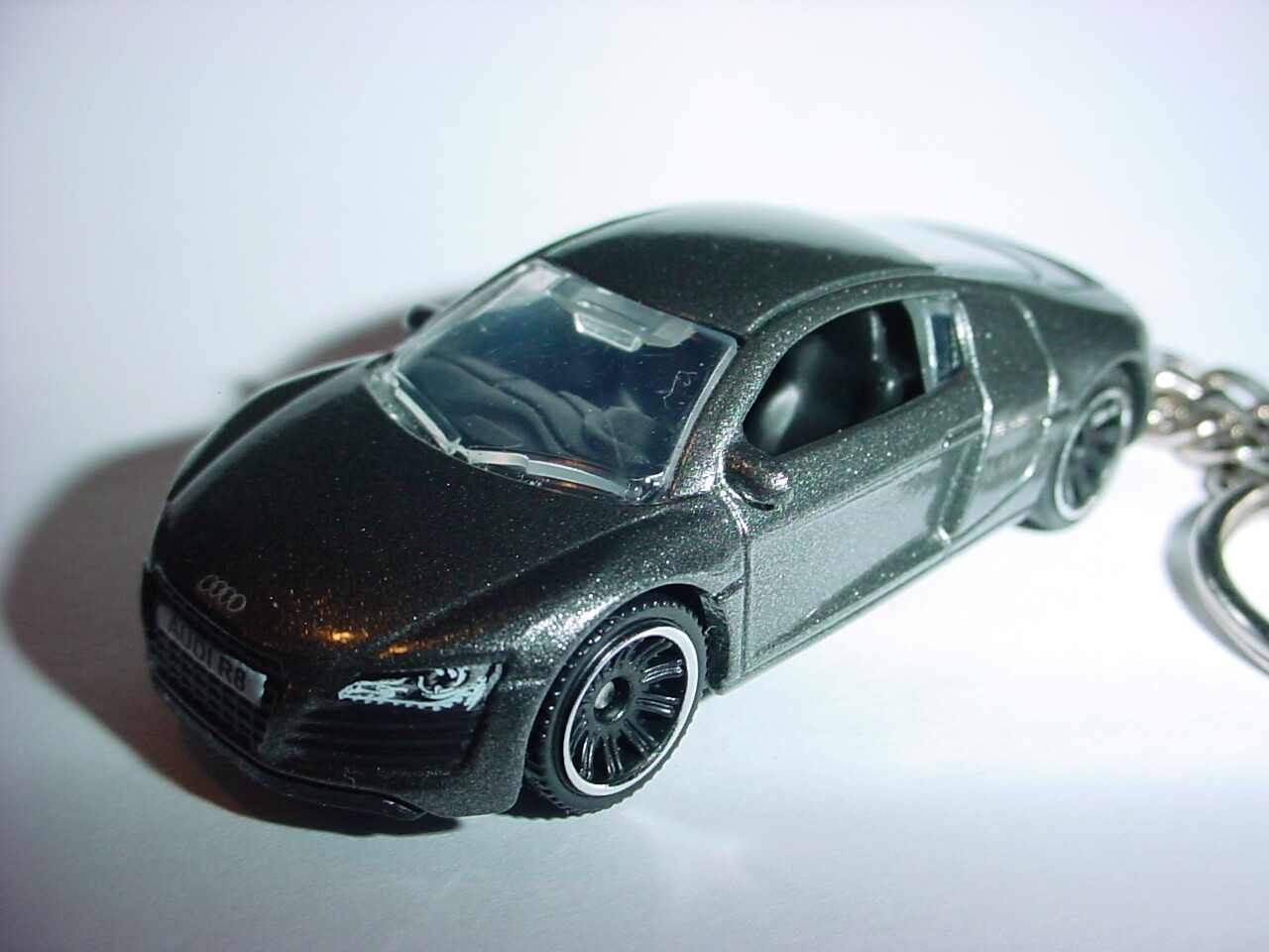 HOT 3D DARK SILVER AUDI R8 CUSTOM KEYCHAIN keyring key R BLING matchbox ...