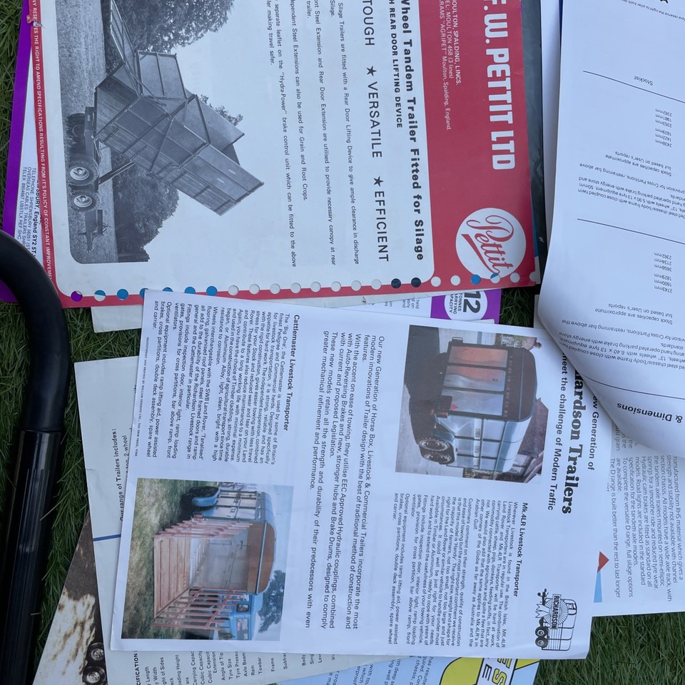 Vintage Trailer brochures job lotx8-Pettit,Markham,Tye,Marston/Bateson ...