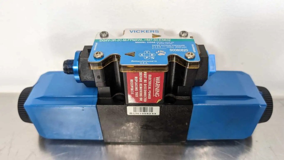 Vickers DG4V-3R-2C-M-FPM4WL-HM7-60-EN632 Hydraulic Pilot Valve | eBay