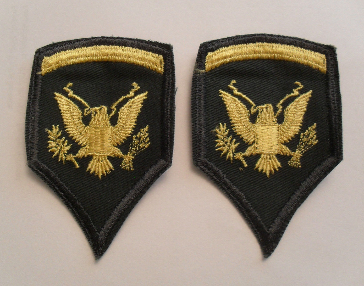 1955 TO 1961 ERA US ARMY 2" WIDE SPEC 5 PAIR EMB ON TWILL COLOR CUT ...