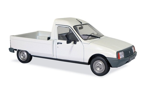HACHETTE 1/24 CITROEN C15 PICK-UP GRUAU BIANCO IN BLISTER BOX | eBay