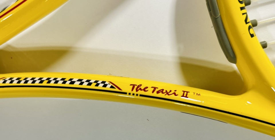 Spalding The Taxi Pro Response Series Graphite Composite 90'' Tennis ...