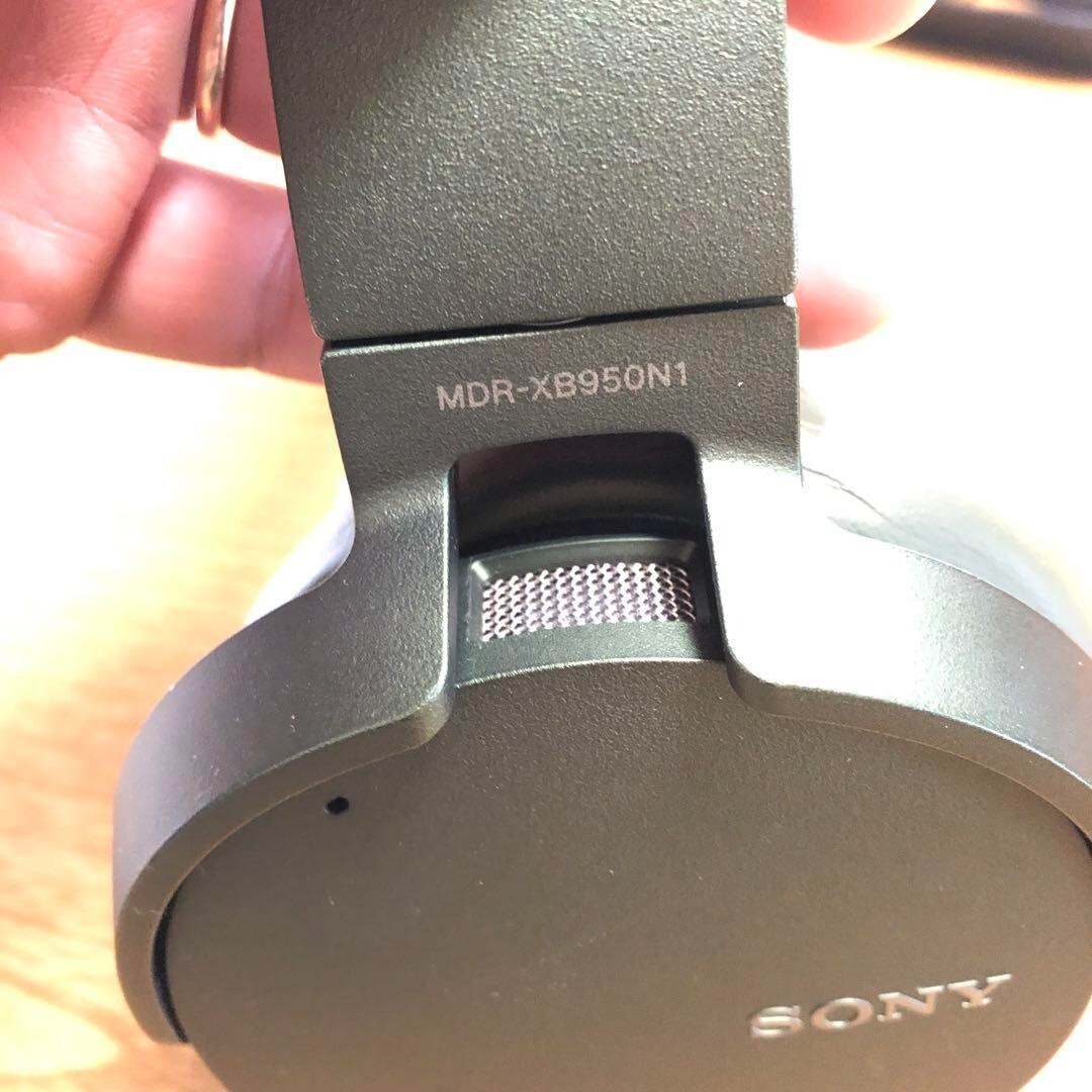 SONY Green Wireless Noise Canceling Stereo Headset Heavy SONY Green Wireless Noise Canceling Stereo Headset Heavy