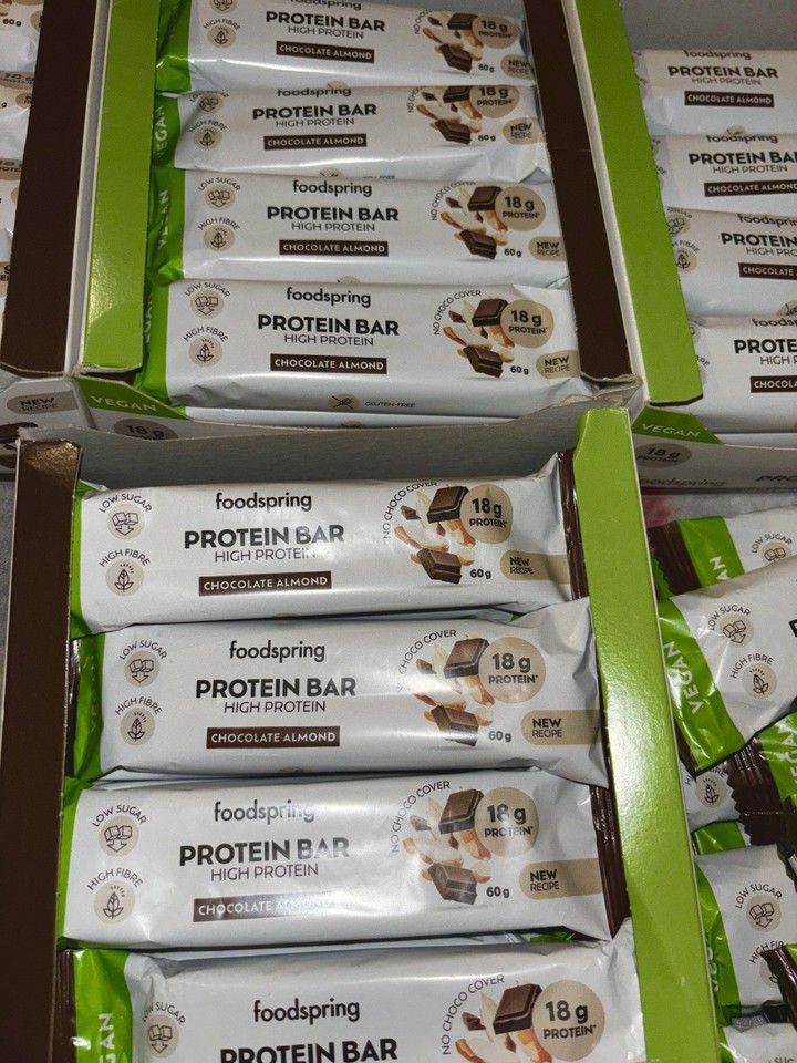 Foodspring Protein Bar 12 Riegel x 60g Eiweißriegel Chocolate Almond ...