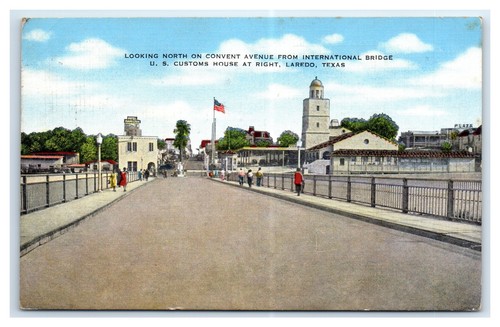 LAREDO, TX Postcard - LOOKING NORTH ON CONVENT AVENUE FROM ...