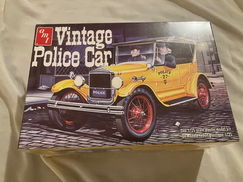 1/25-Scale AMT Ford Model 'T' "Vintage Police Car", #38679 New, in ...