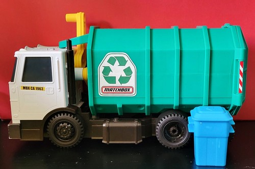 Matchbox Garbage Large 15'' Dump Truck Side-Loader Trash Realistic ...