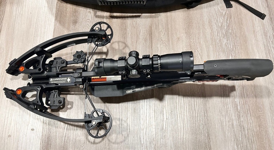 Ravin R29X Crossbow Package with MANY EXTRAS - 450 FPS - Excellent ...