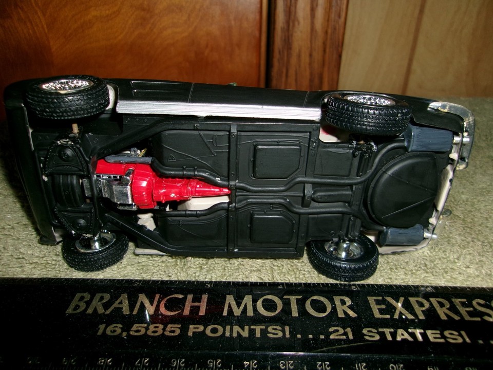 Vint. AMT/Revell 1:25 '63 Corvette "Split window Cpe.",Cool Built Model ...