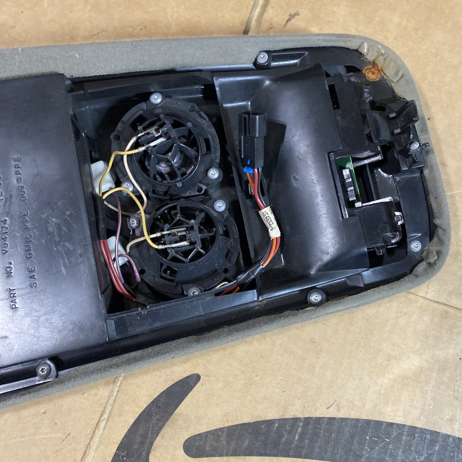 OEM 1997 Chevrolet Chevy Blazer Overhead Console Dome Light Unit ...