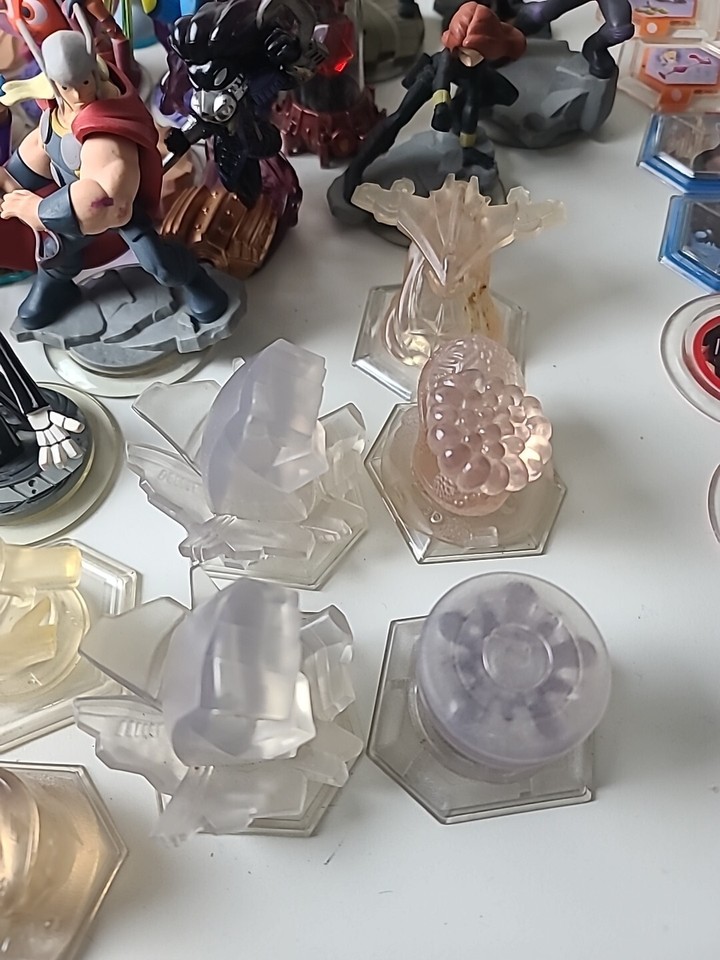 Lot of Skylanders and Disney Infinity 138 Pieces Characters with Games ...