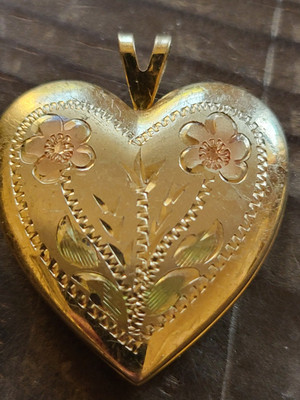 Vintage Estate Jewelry 14K Gold Filled GF Ppc Etched Heart Locket 5.5 ...