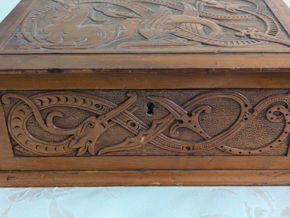 Vintage Carved Walnut Wood Dragon Box w/Key | eBay