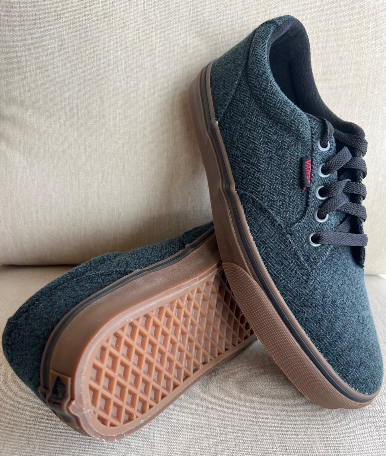 VANS Winston Skate Shoes - Textile Black/Gum VN000ZUW… - Gem