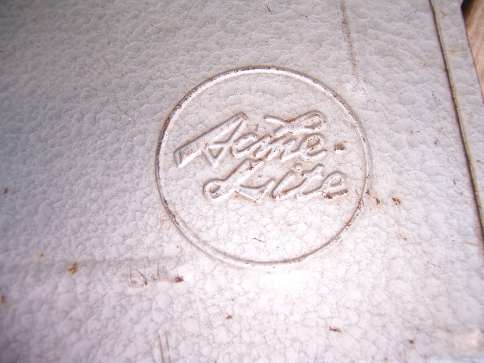 vintage ACME-LITE bar lights w/box & POLAVISION LAND movie CAMERA Twi ...