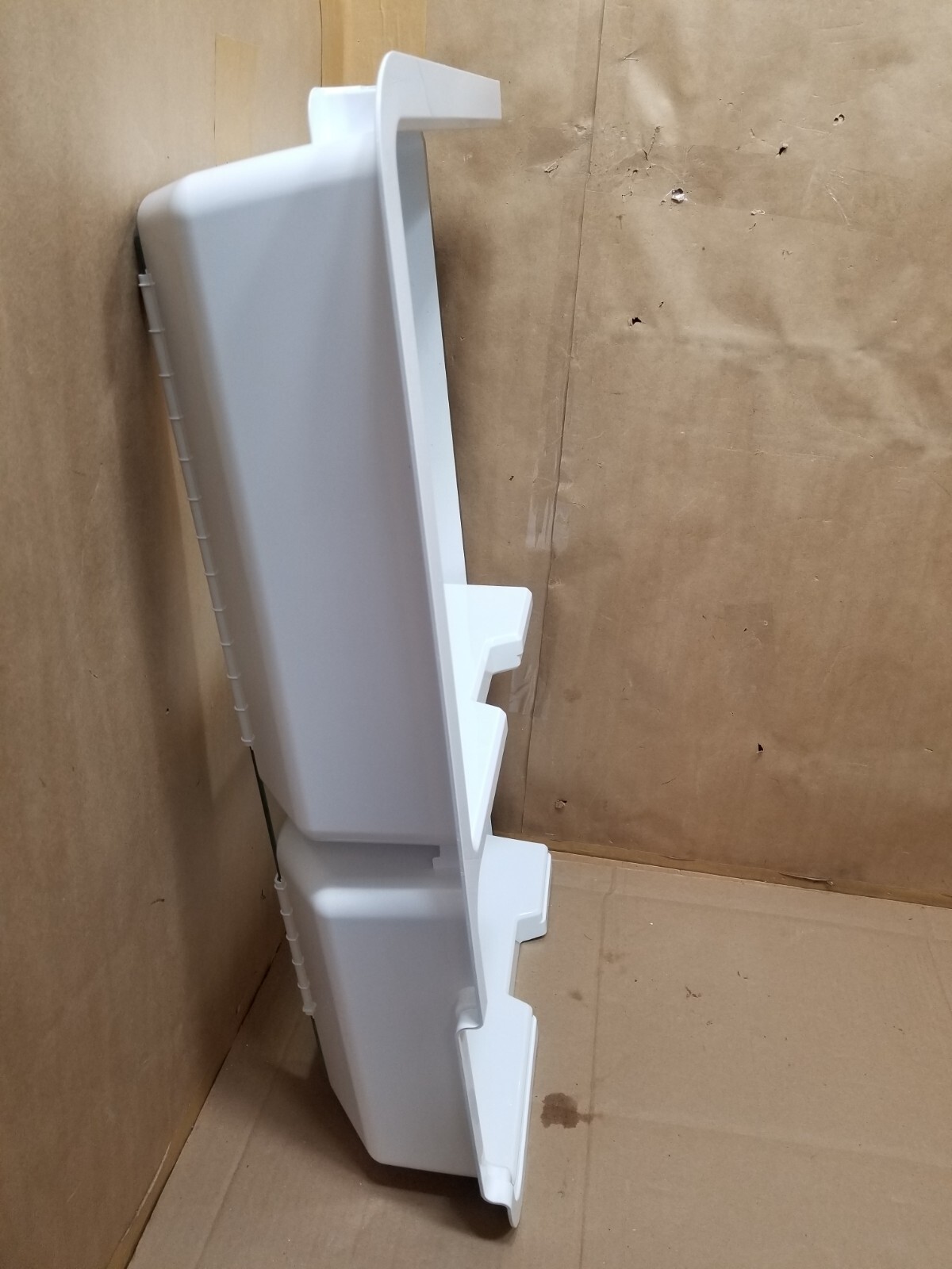 5304530945 OEM Frigidaire Refrigerator Freezer upper basket for ...