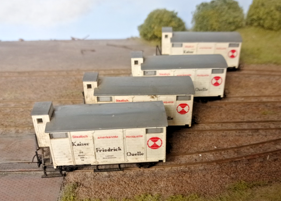 4 x HOe/009 Gauge Egger-bahn refrigerated wagon Kaiser Friedrich Quelle ...