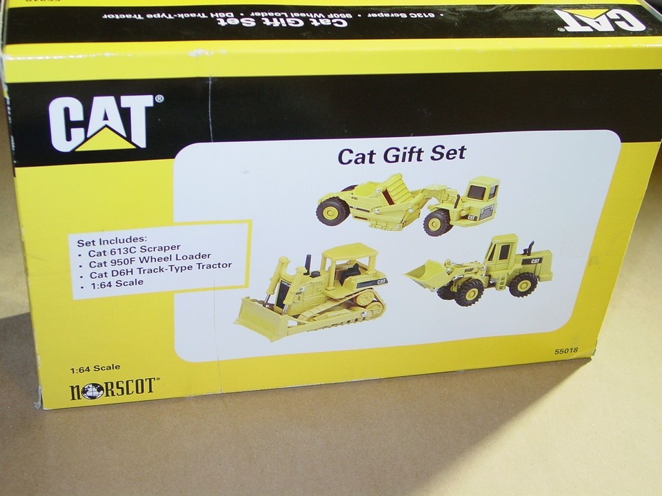 NORSCOT 1998 CAT CATERPILLER GIFT SET WHEEL LOADER, SCRAPER, TRACTOR IN ...