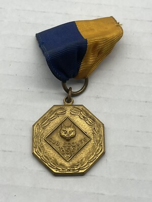 Vintage Cub Scouts Medal BSA Boy Scouting Award Badge Uniform Ribbon ...