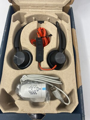 Poly - Studio P5 Webcam with Blackwire 3325 Headset Kit (Plantronics ...