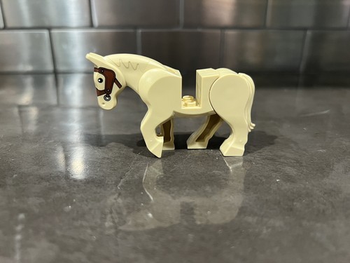 LEGO Tan Horse with Posable Moving Head And Hind Legs Light Brown ...