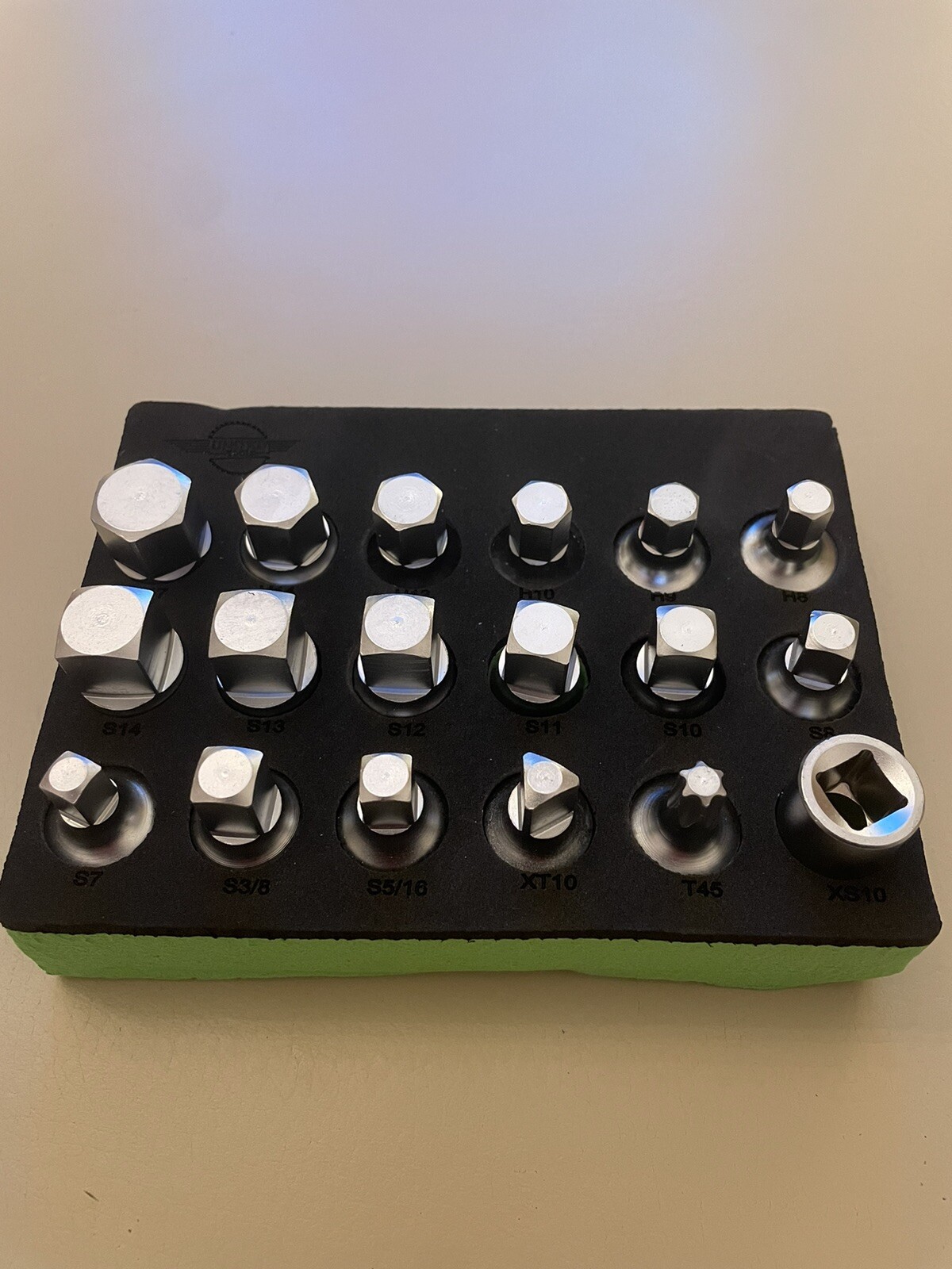 United TOOLS 18PC 3/8 DR MASTER DRAIN PLUG KEY SET Sump Sockets Torx ...