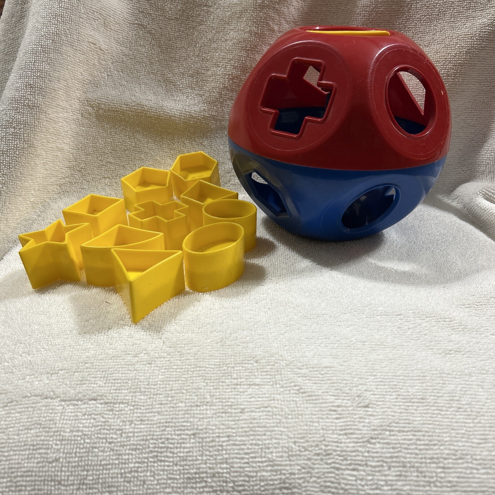 Vintage Tupperware Shape O Ball Classic Tupper Toys Shape Sorter ...