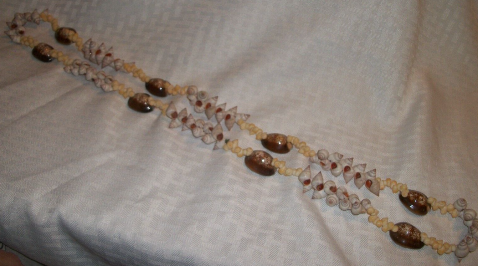 BEAUTIFUL VINTAGE HAWAIIAN SHELL LEI 40" NECKLACE JEWELRY HAWAII | eBay