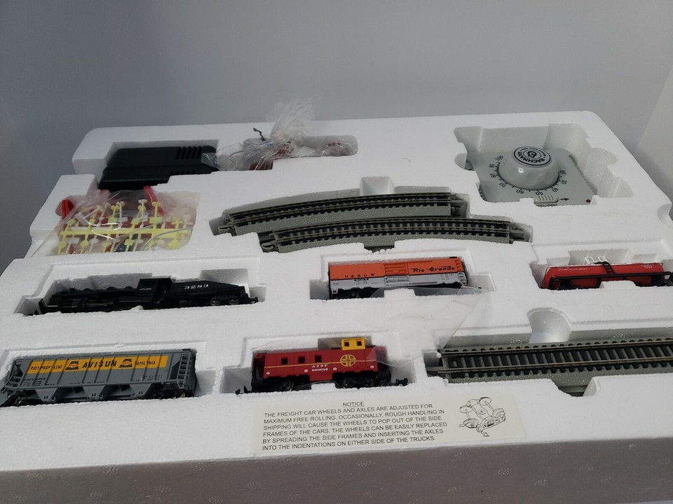 Bachmann N Scale Iron Duke Train Set is a ready-to-go pre-built train ...