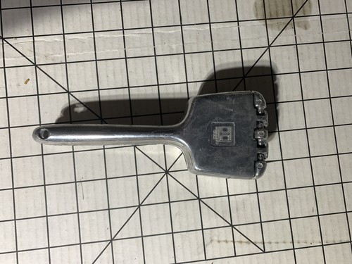 Hand Operated Ice Cube Crusher Vintage Metal USA Home Barware B435 | eBay