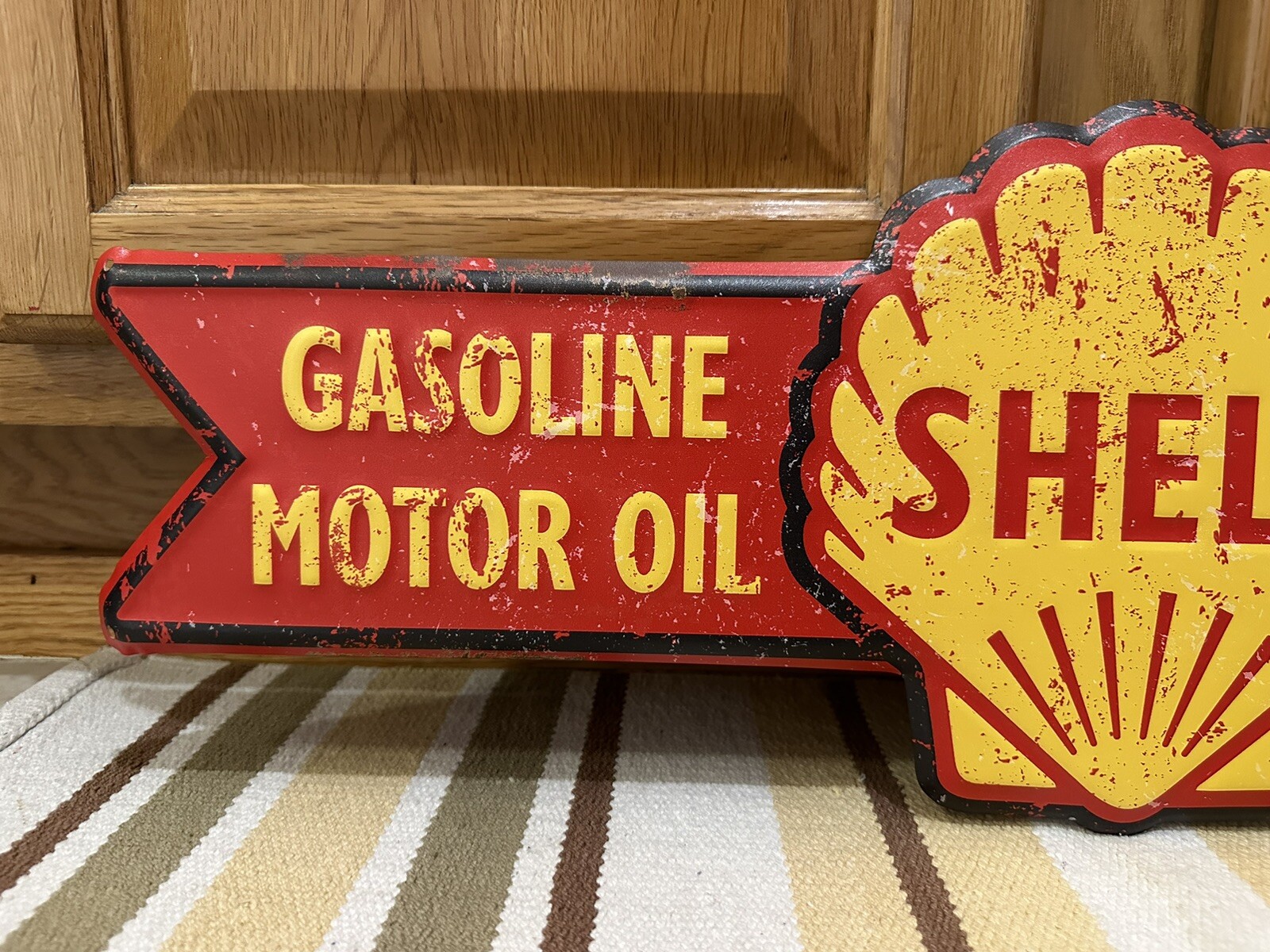 Shell Gasoline Motor Oil Metal Sign Sold Here Arrow Vintage Style Wall ...