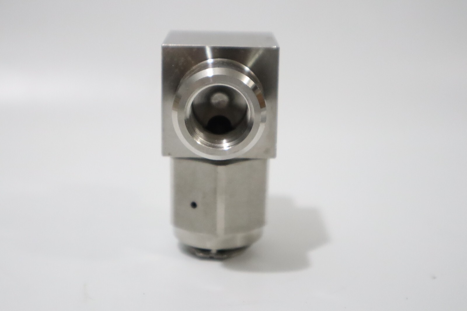 Swagelok SS-6TF4-05 Stainless Steel Tee-Type 0.5 micron Particulate ...