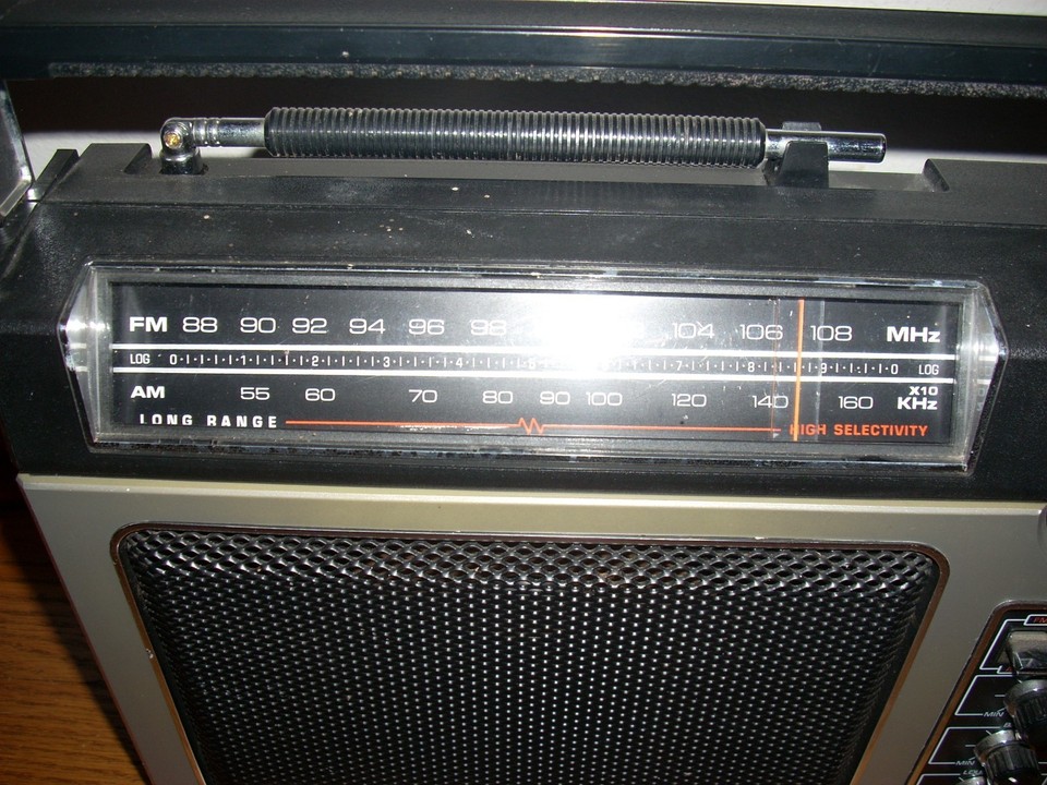 GE General Electric Superadio Long Range AM/FM Super Radio 7-2880B ...