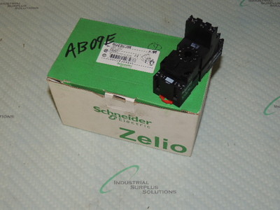 SCHNEIDER RUZSC3M / 940323 LOGIC STYLE RELAY SOCKET 3CO 12A | eBay