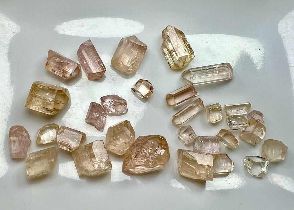 130 Carat Ultra Rare !!! Imperial Katlang Topaz Crystals Lot @PAK | eBay