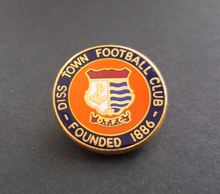 ENGLISH - ENGLAND - NON LEAGUE FOOTBALL TEAM LAPEL PIN BADGES - D - E ...