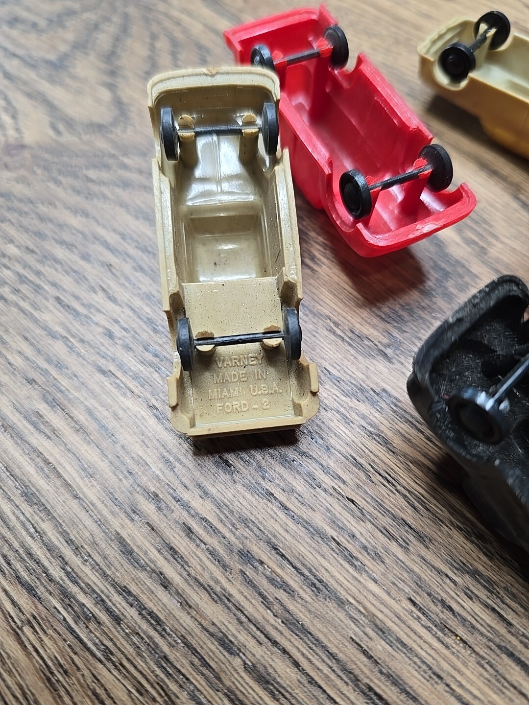 Varney HO Scale Ford-1 2 3 Panels Van Sedan Vintage Plastic Car Lot ...