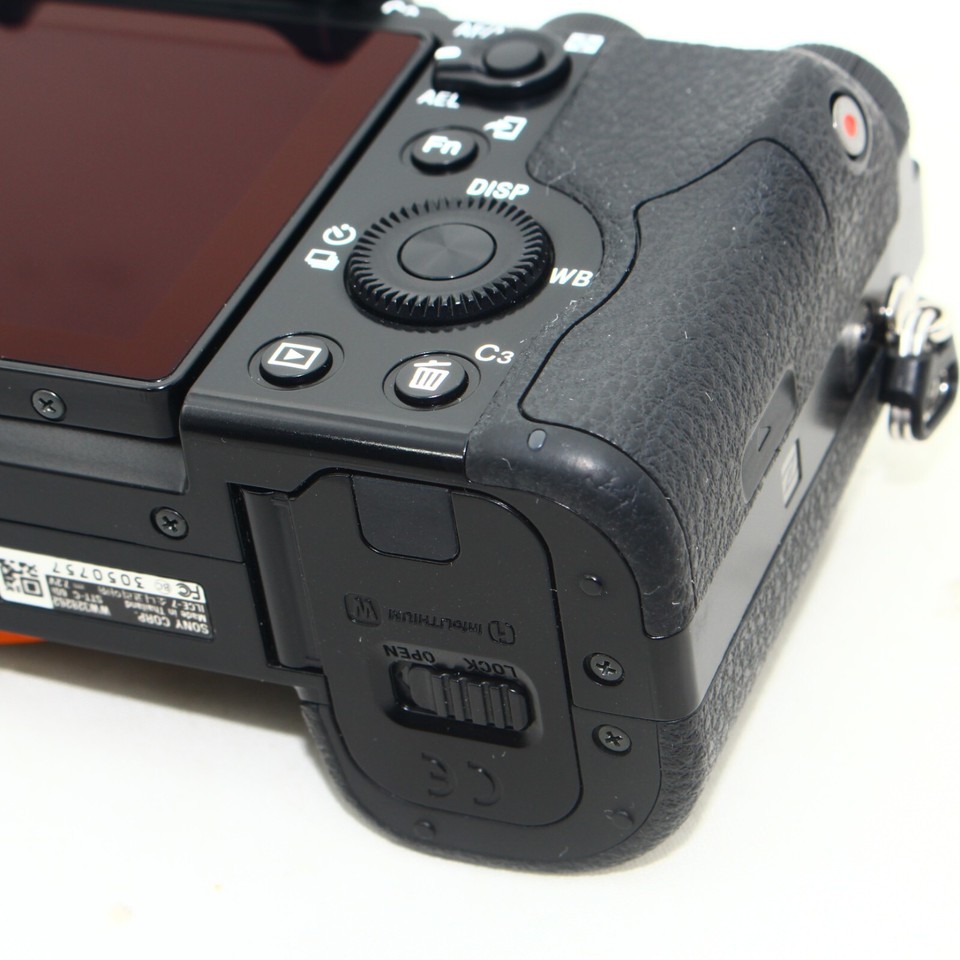 "Near Mint / 1945 SHOTS" Sony Alpha A7 24.3 MP Mirrorless English Menu ...