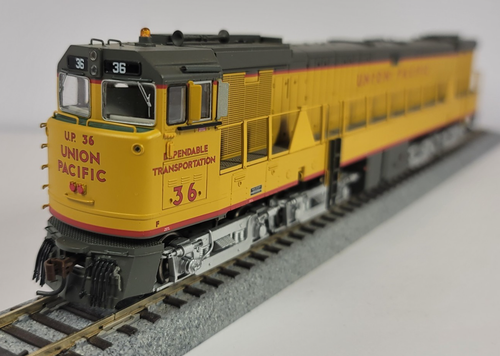 Athearn 88674 HO Scale Union Pacific U50 Diesel Locomotive #36 *** Read ...