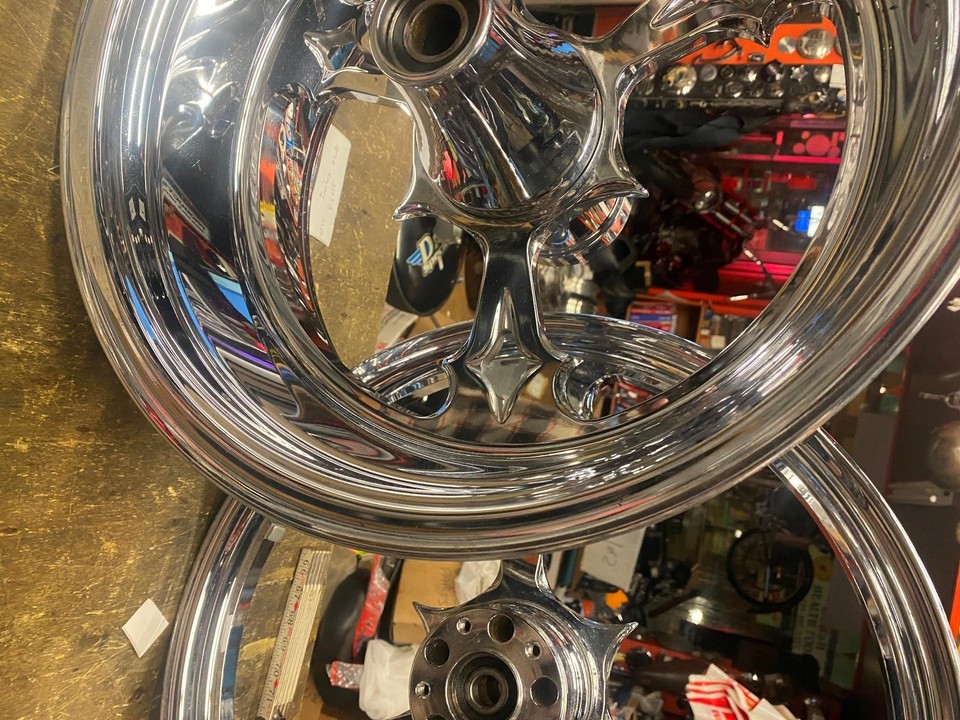 Custom Mag Wheels Chrome Ironhorse Chopper 8.5x18 2.15x21 Big Dog 250 ...