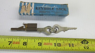 NOS Automatic Keyhole Lock Co Skelton Keyhole Protector Key NIB | eBay